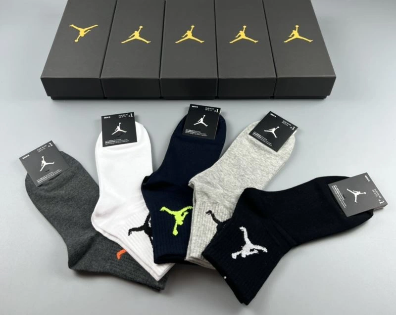 Discounted Nike Socks