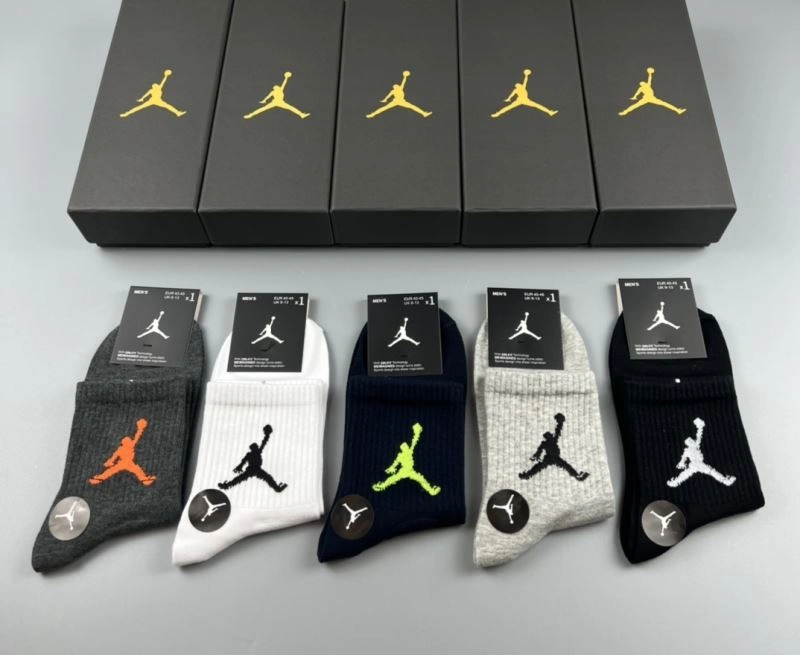 Discounted Nike Socks