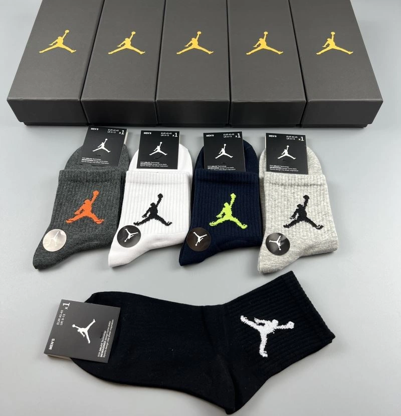 Discounted Nike Socks