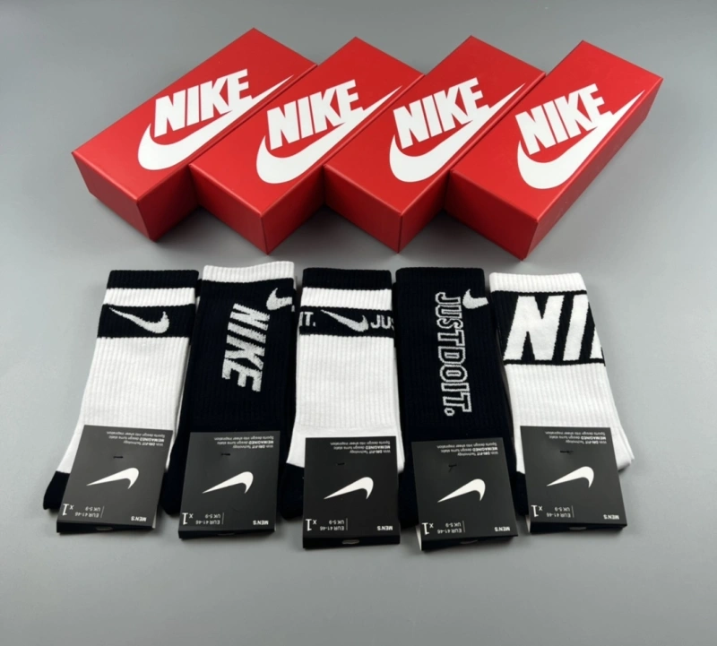 Mirror quality Nike Socks