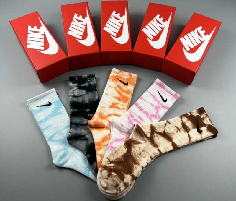 Accurate model Nike Socks