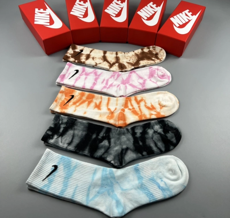 Accurate model Nike Socks