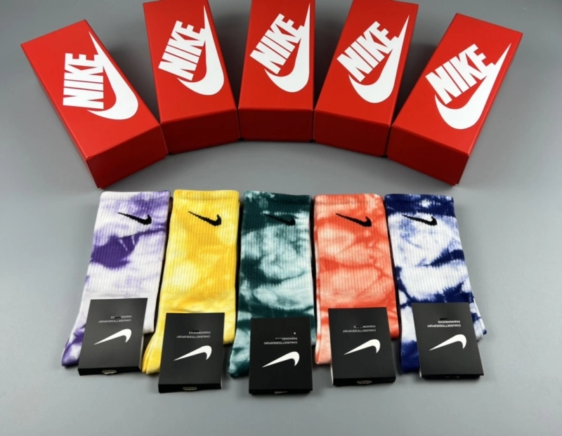 Accurate model Nike Socks