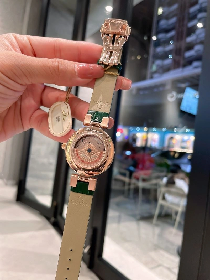 Low-cost OMEGA Watches