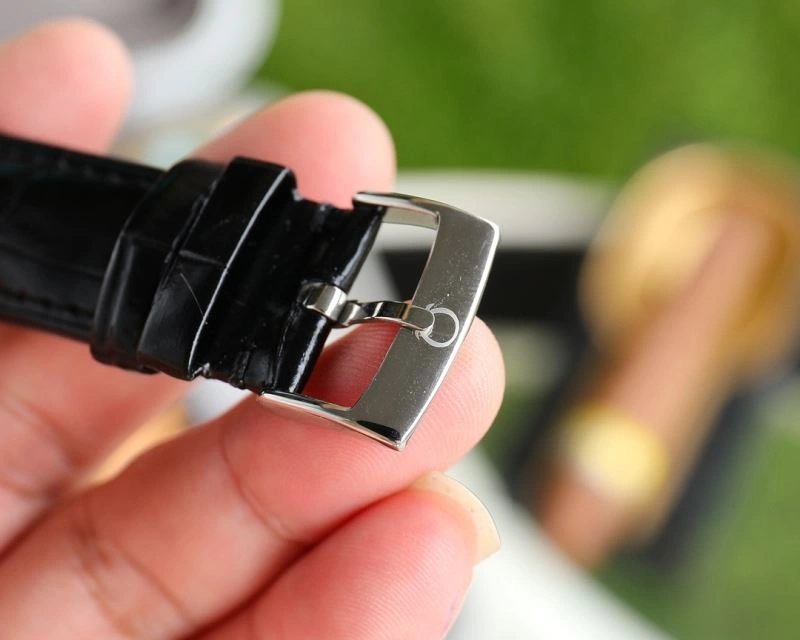 Top mirror OMEGA Watches