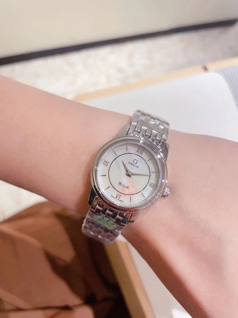 Top mirror OMEGA Watches