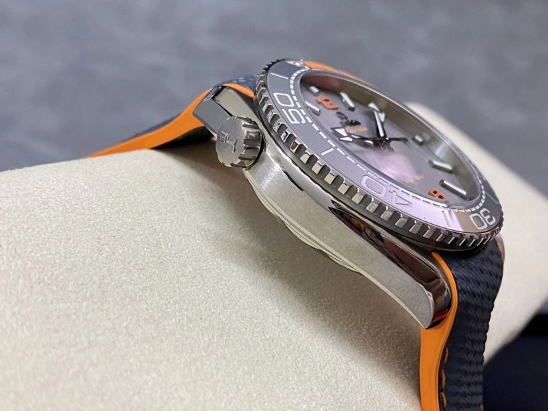Accurate model OMEGA Watches