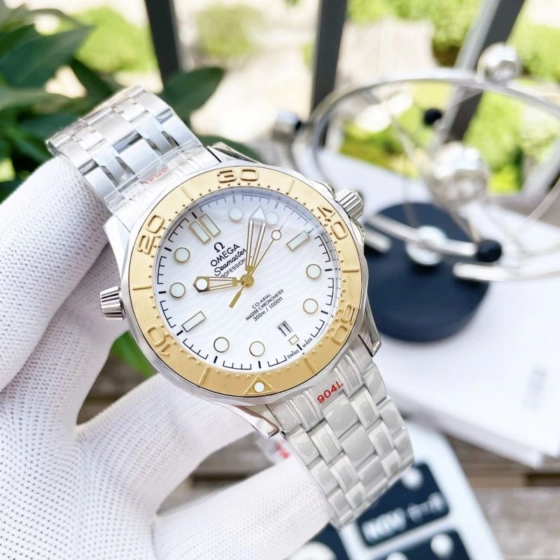 1:1 copy OMEGA Watches