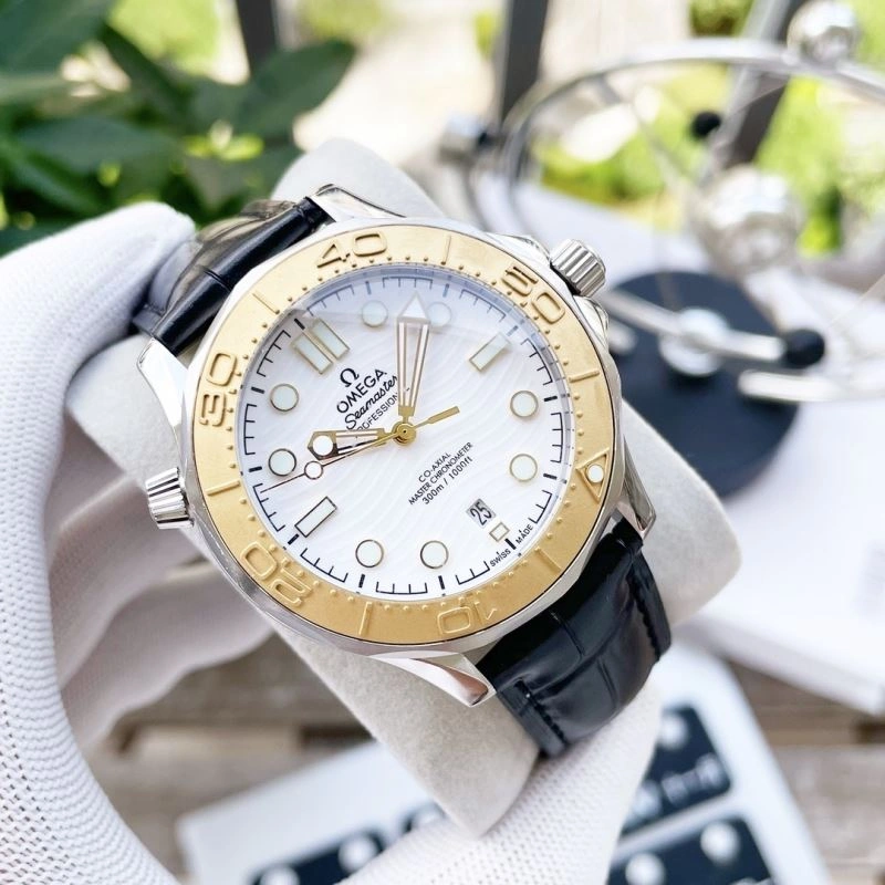 1:1 copy OMEGA Watches