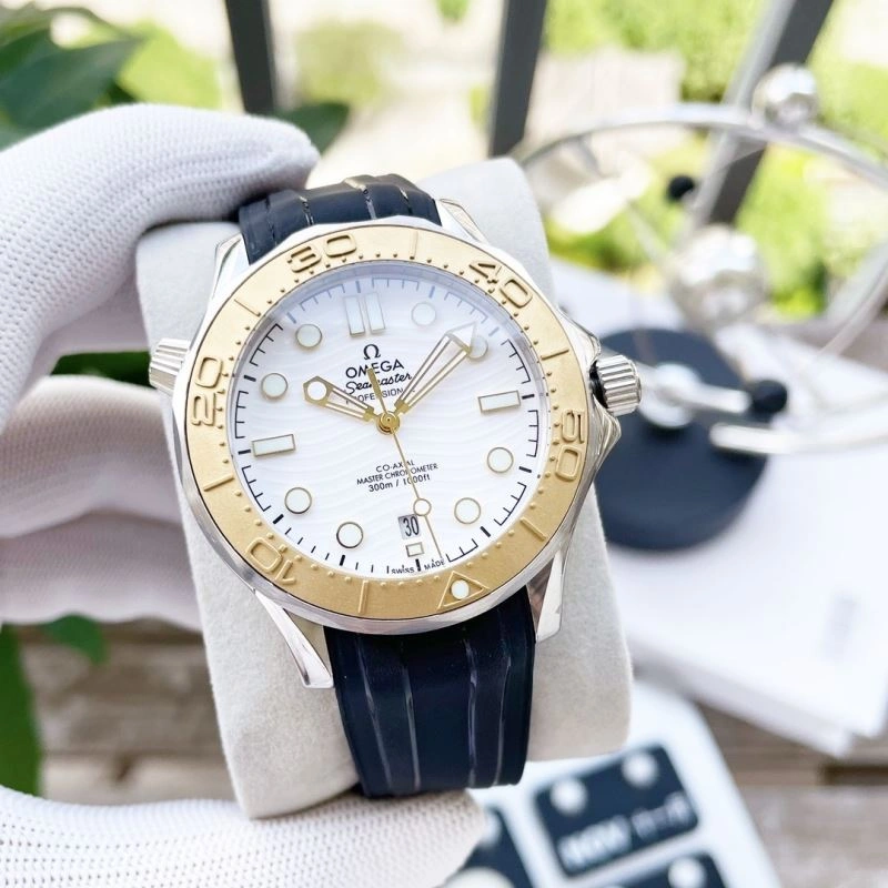 1:1 copy OMEGA Watches