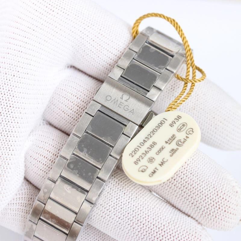 Indistinguishable OMEGA Watches