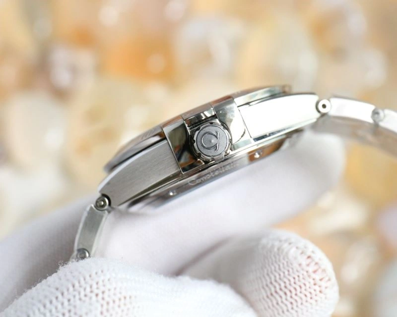 Accurate model OMEGA Watches