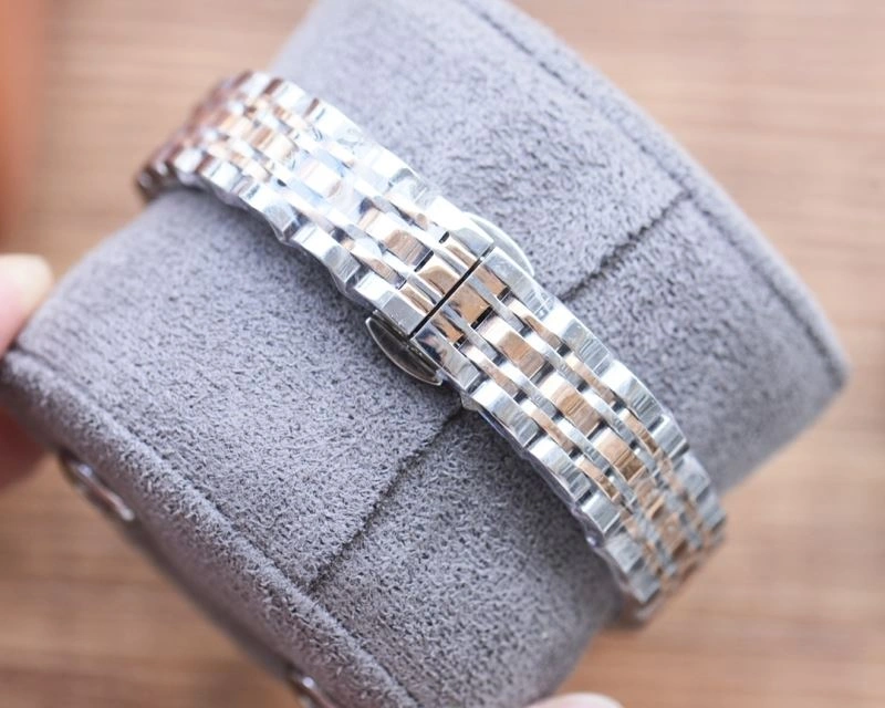 Brand-authenticated OMEGA Watches