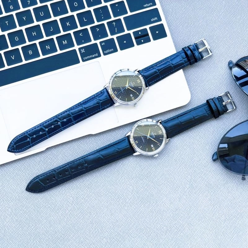 Brand-authenticated OMEGA Watches