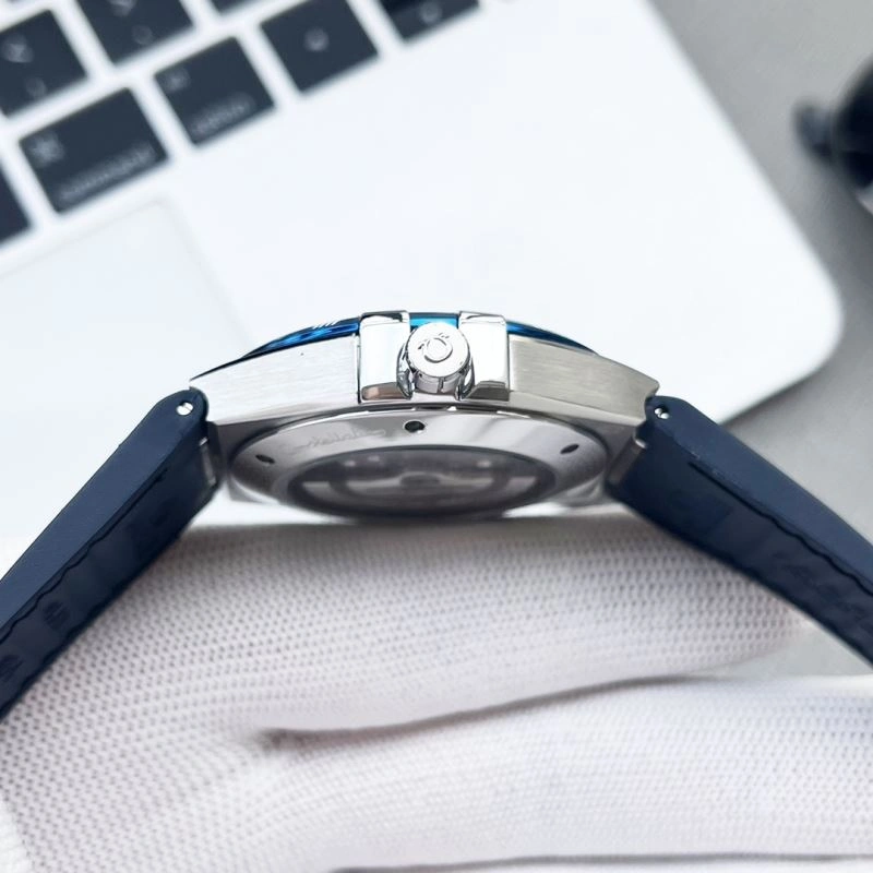 Precise copy OMEGA Watches