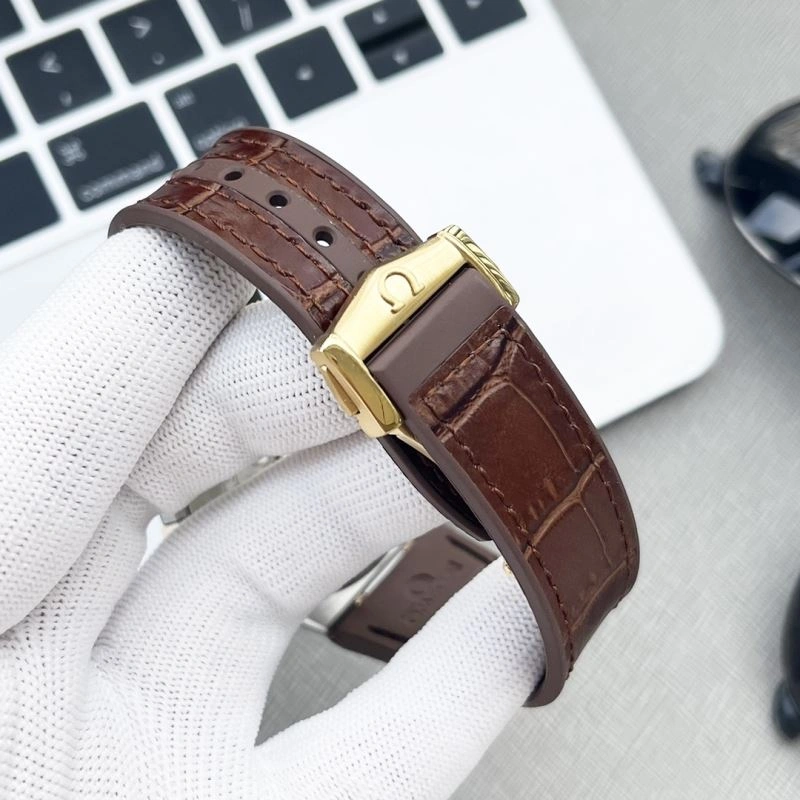 Top mirror OMEGA Watches