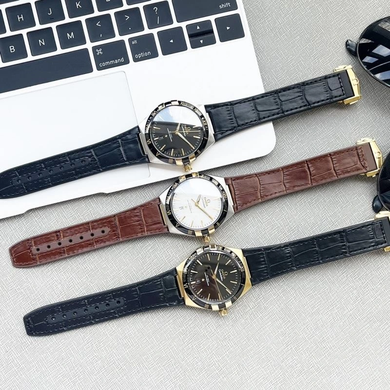 Top mirror OMEGA Watches