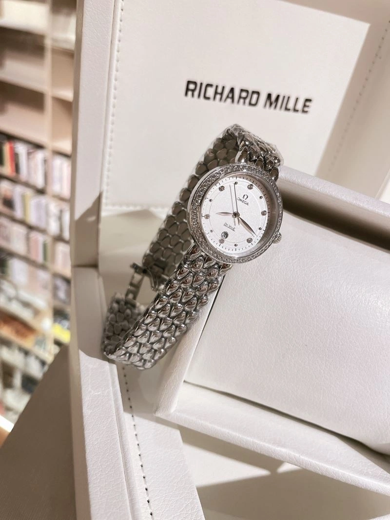 Low-cost OMEGA Watches