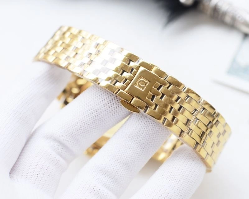 Top mirror OMEGA Watches