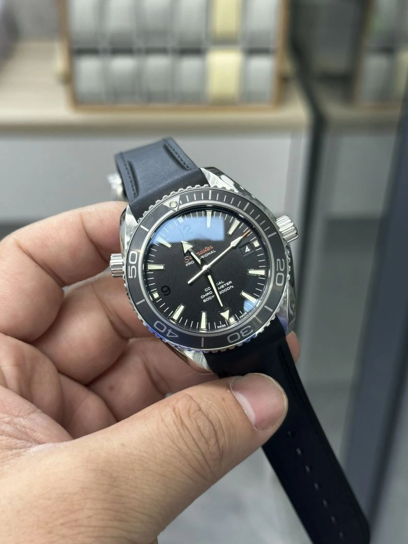 Top mirror OMEGA Watches