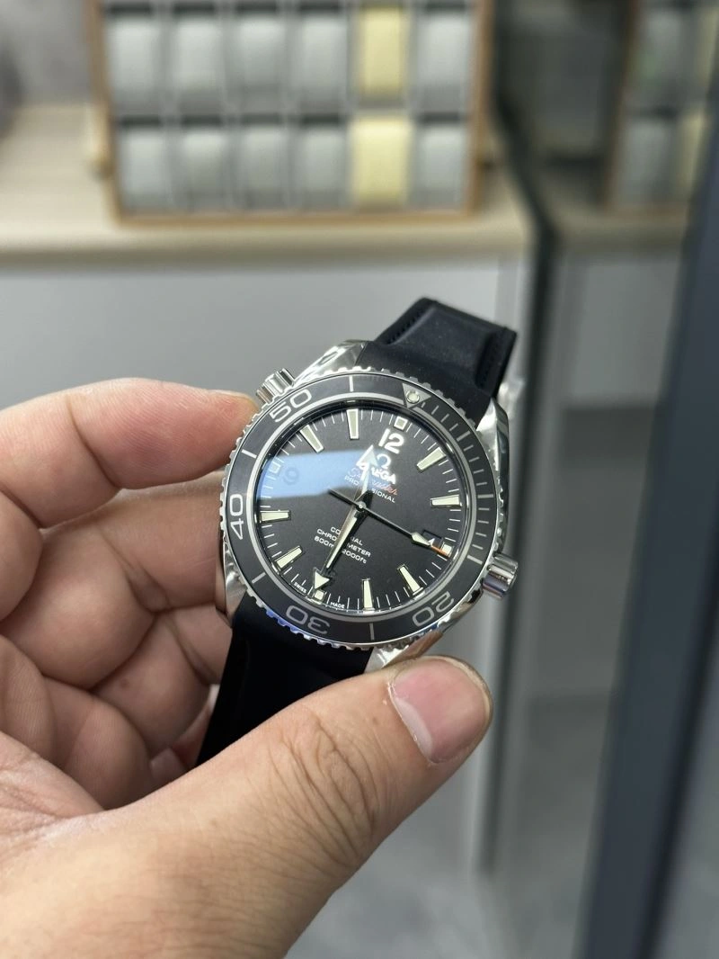 Top mirror OMEGA Watches