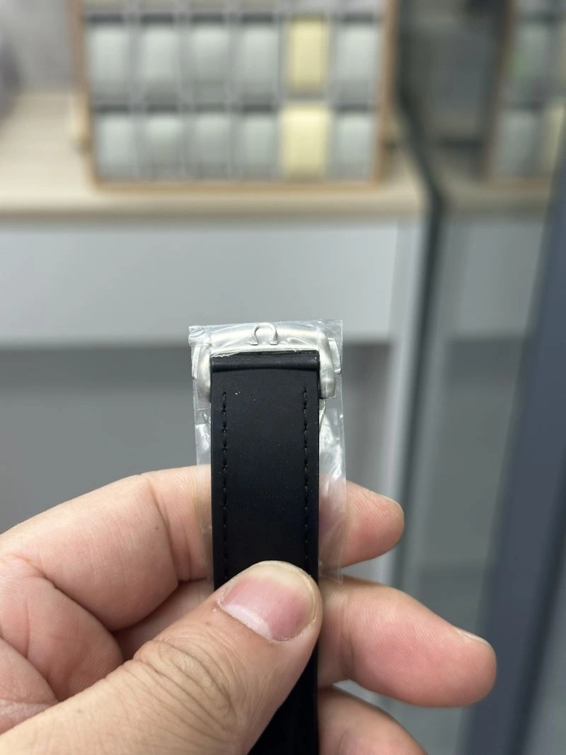 Top mirror OMEGA Watches