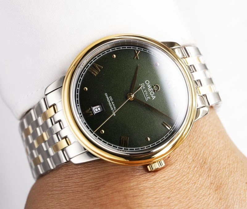 Top mirror OMEGA Watches