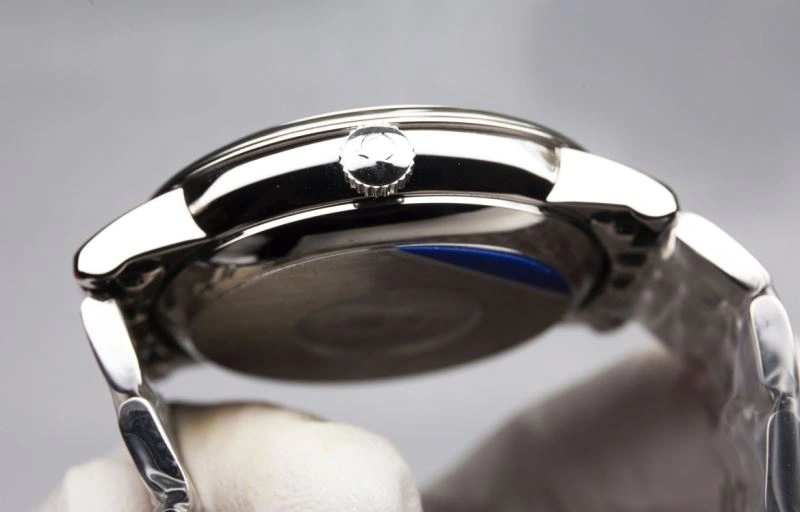 Top mirror OMEGA Watches