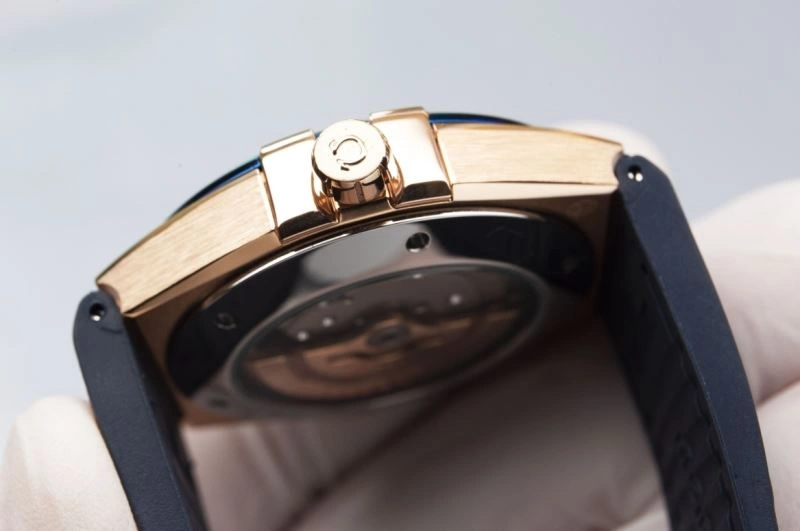Indistinguishable OMEGA Watches