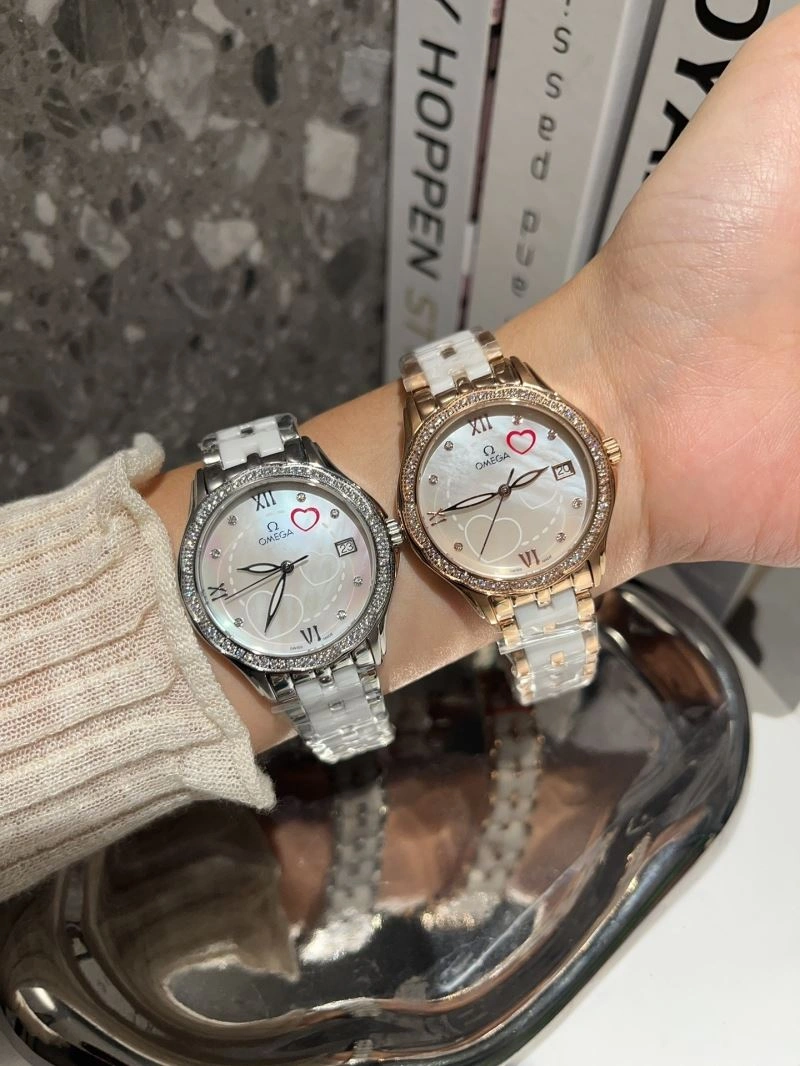 Top mirror OMEGA Watches