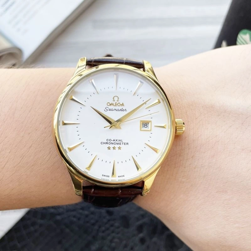 Top mirror OMEGA Watches