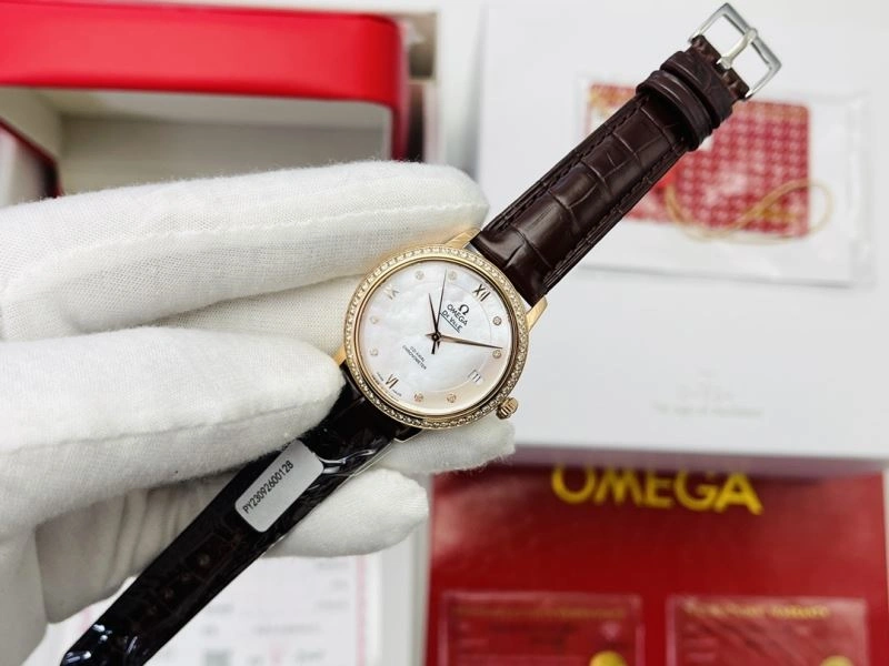 Brand-authenticated OMEGA Watches
