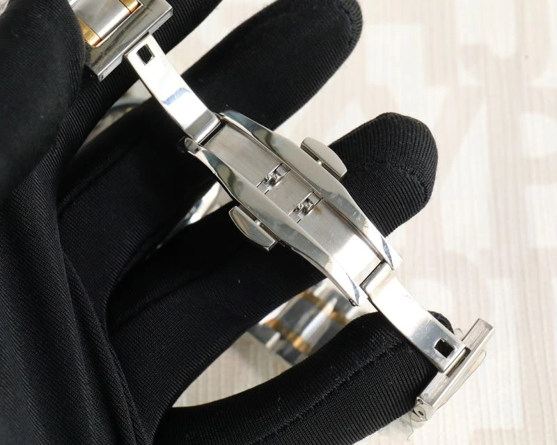 Perfect replica OMEGA Watches