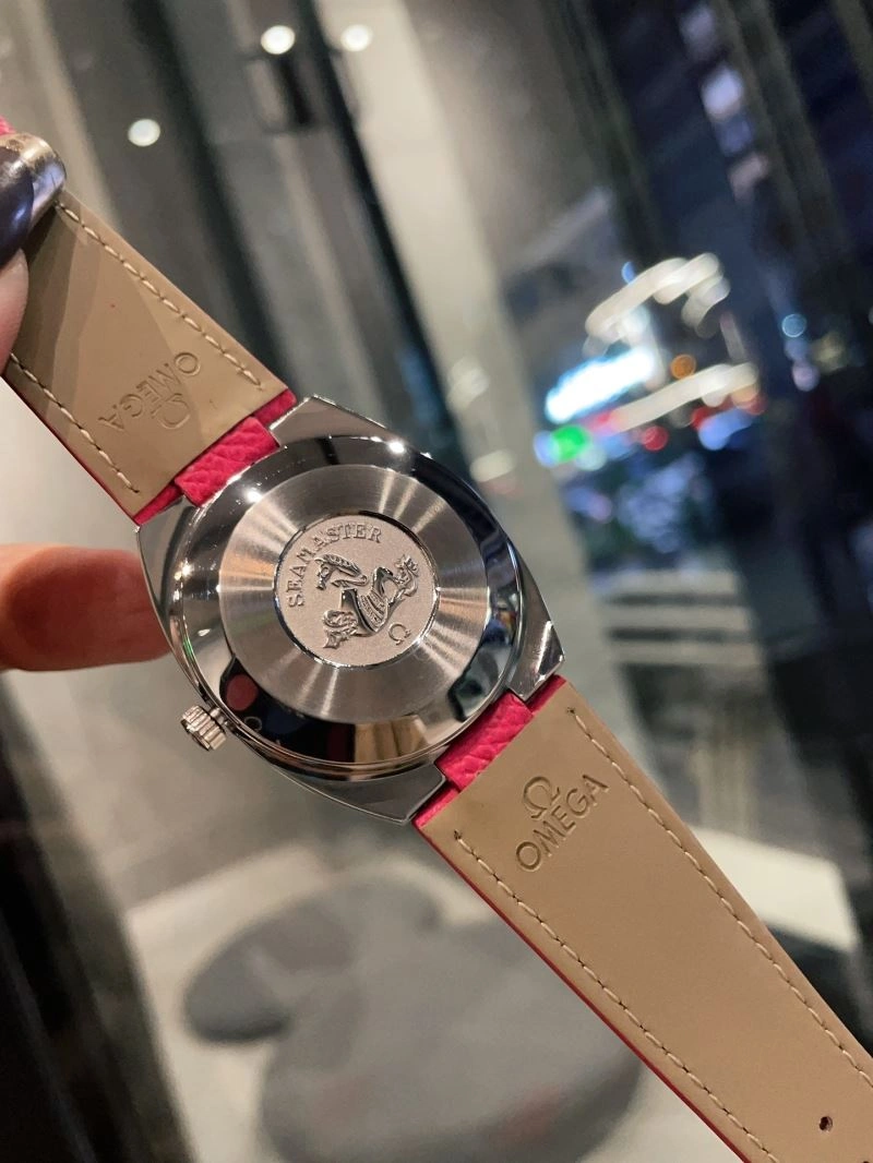 Brand-authenticated OMEGA Watches