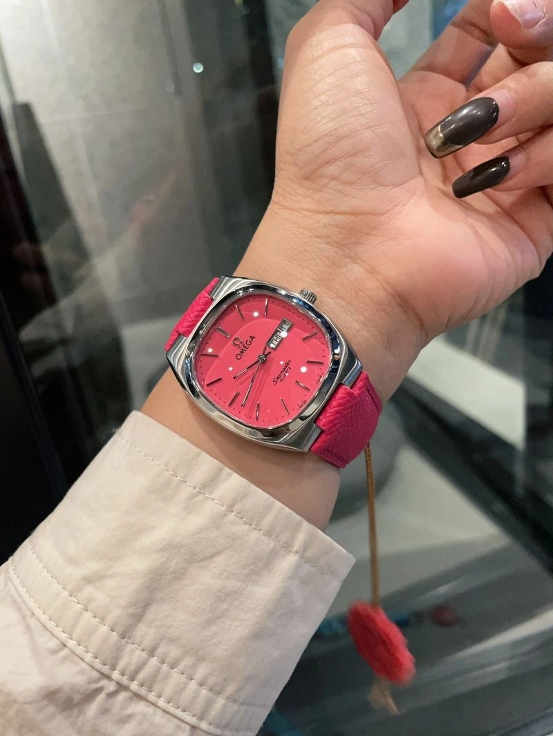 Brand-authenticated OMEGA Watches