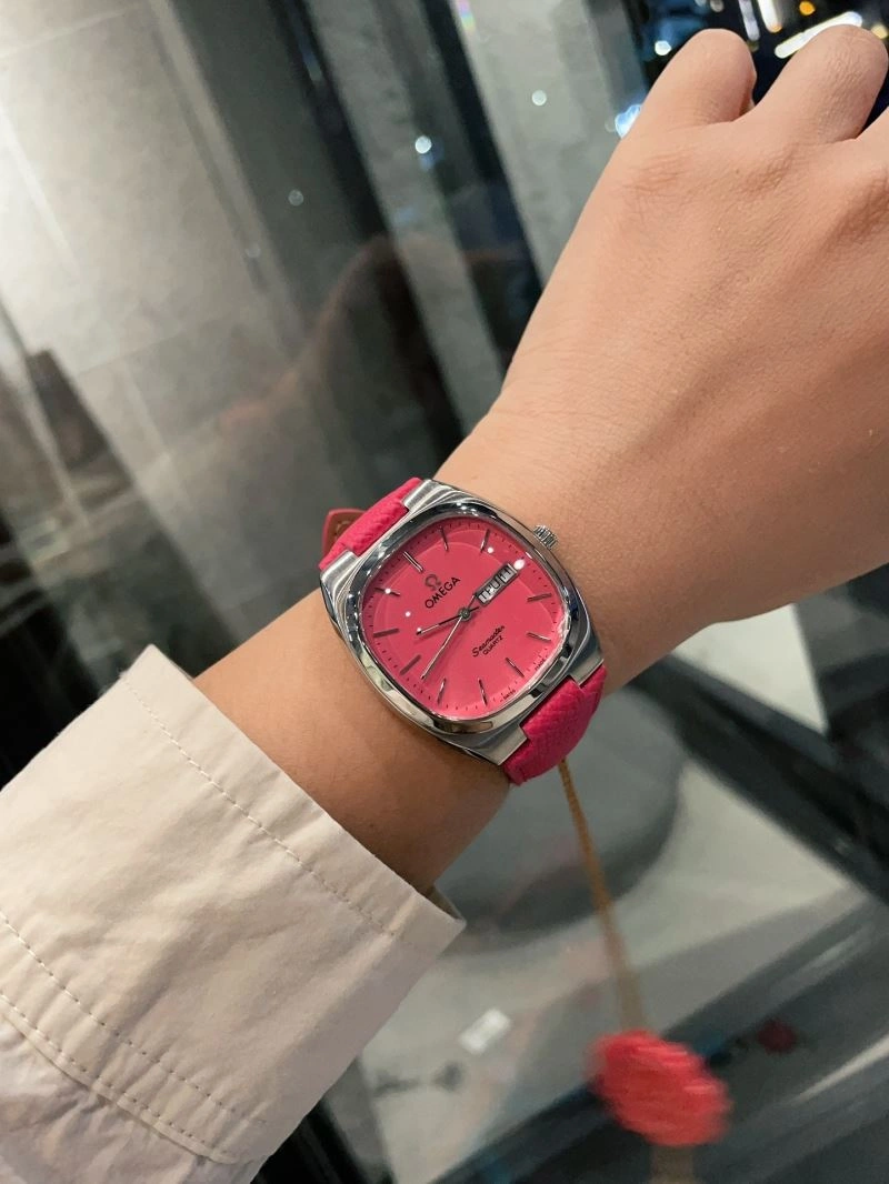 Brand-authenticated OMEGA Watches