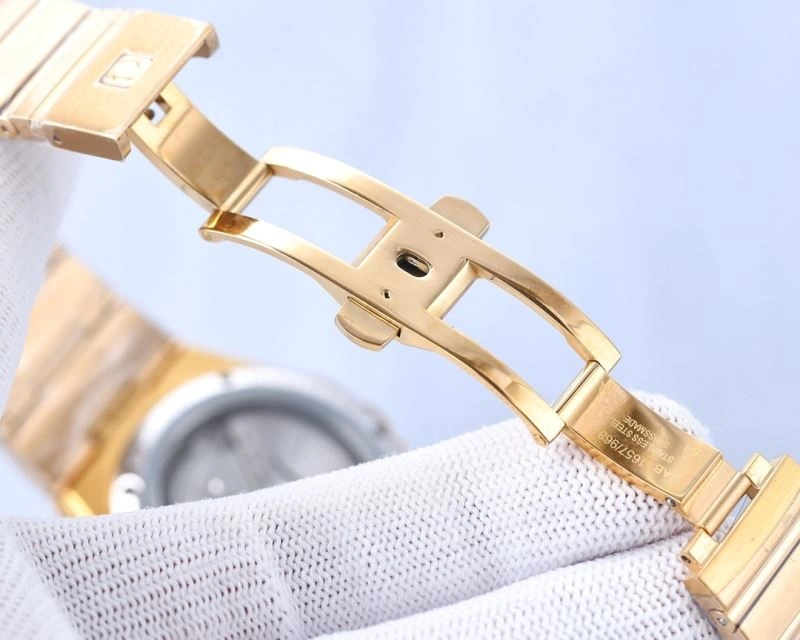 Top mirror OMEGA Watches