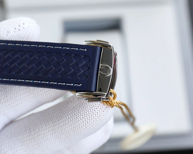 Top mirror OMEGA Watches