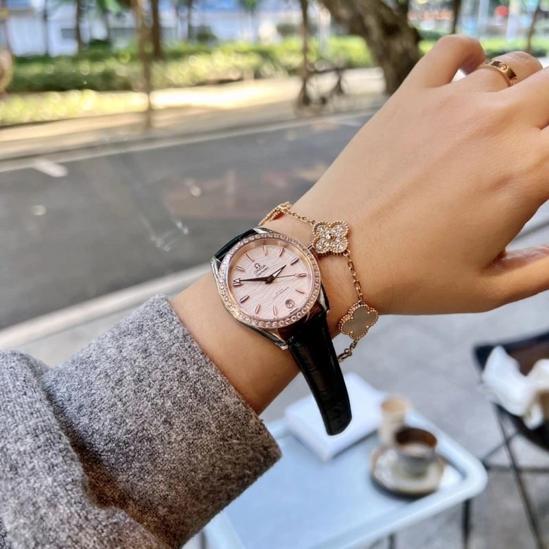 Perfect replica OMEGA Watches