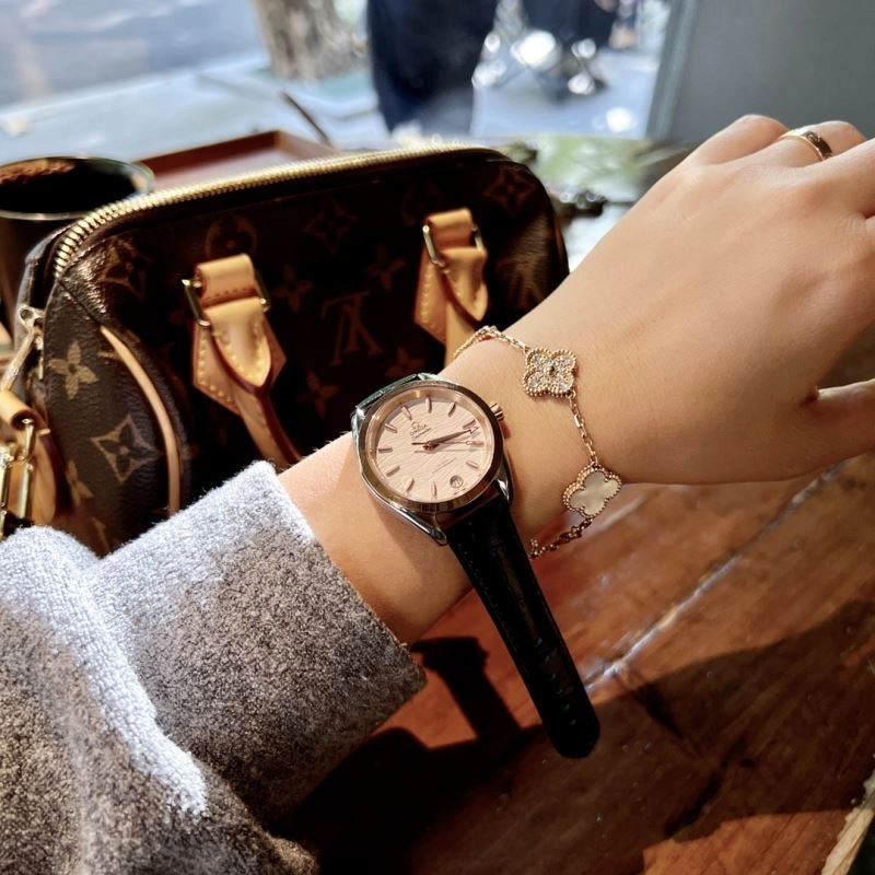 Low-cost OMEGA Watches