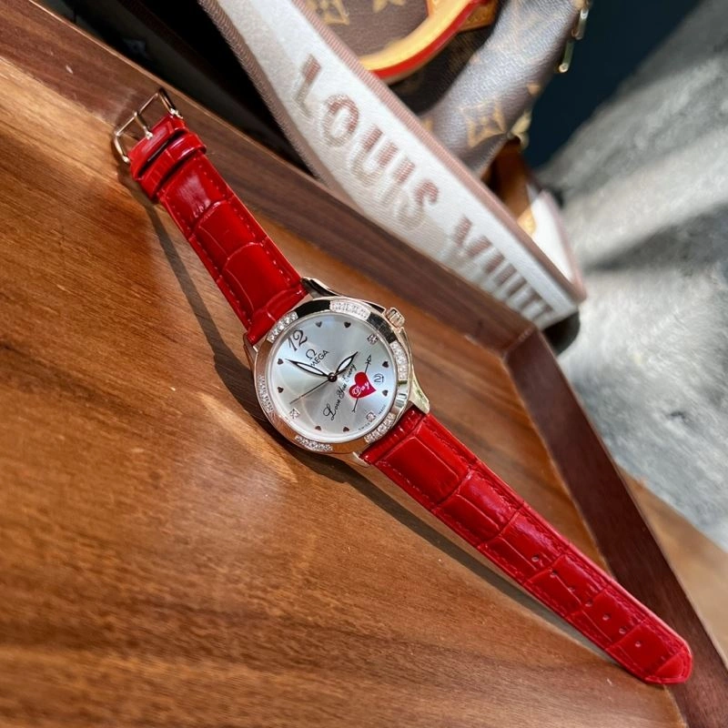 Top mirror OMEGA Watches