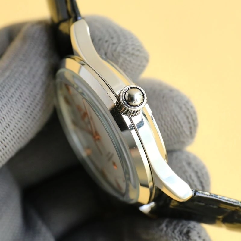 Top mirror OMEGA Watches