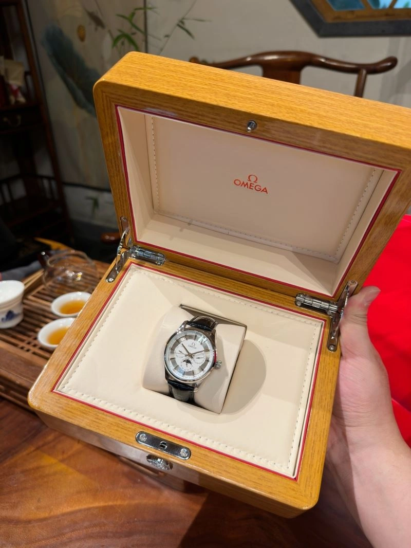 OEM OMEGA Watches