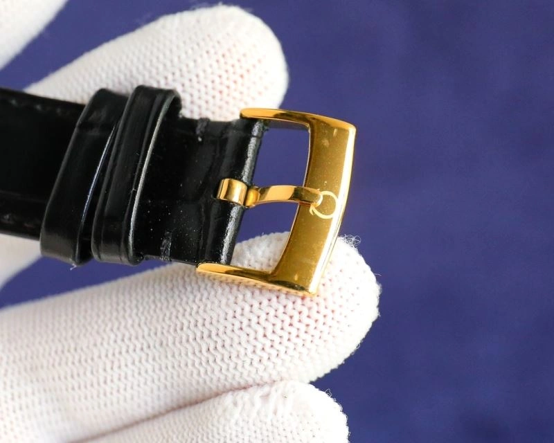 Top mirror OMEGA Watches