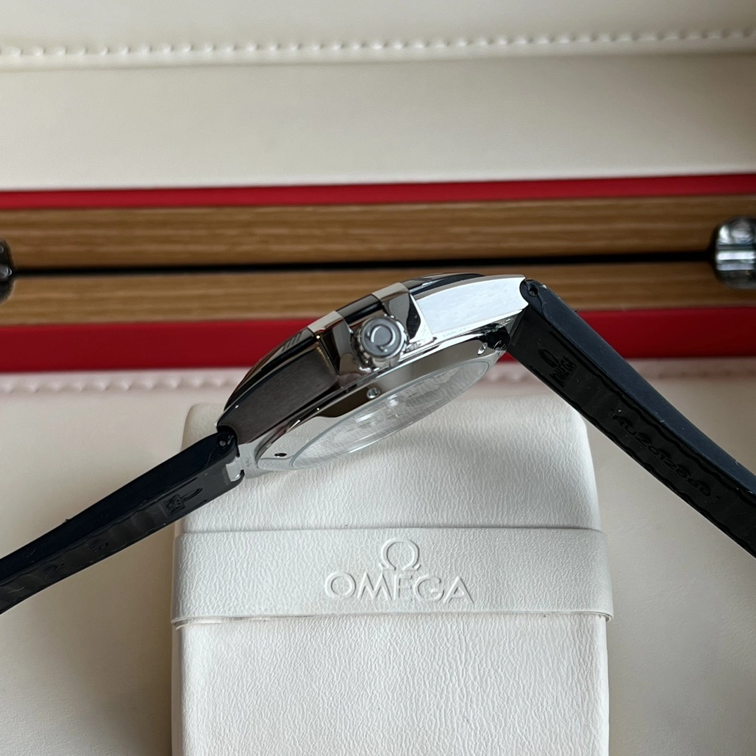 High accuracy OMEGA Watches