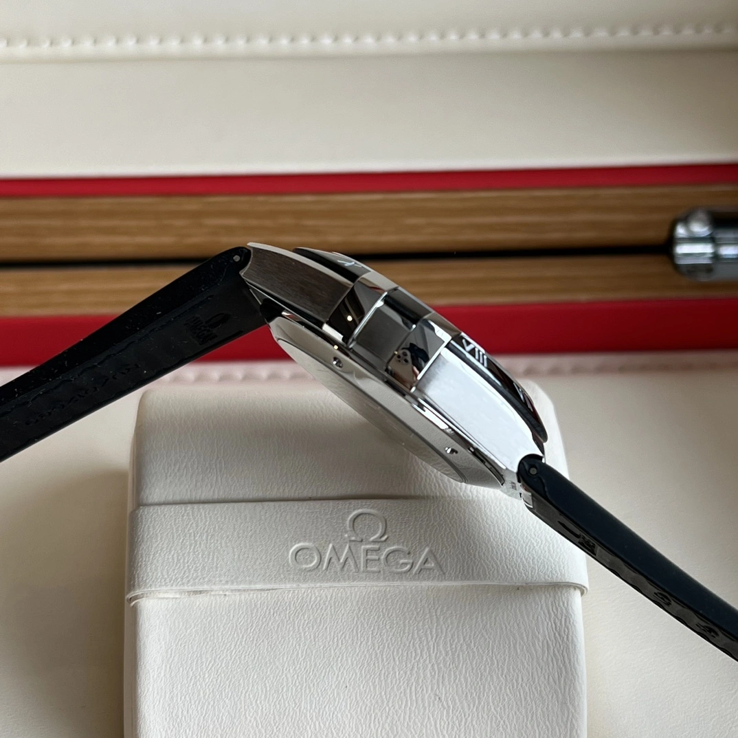 High accuracy OMEGA Watches