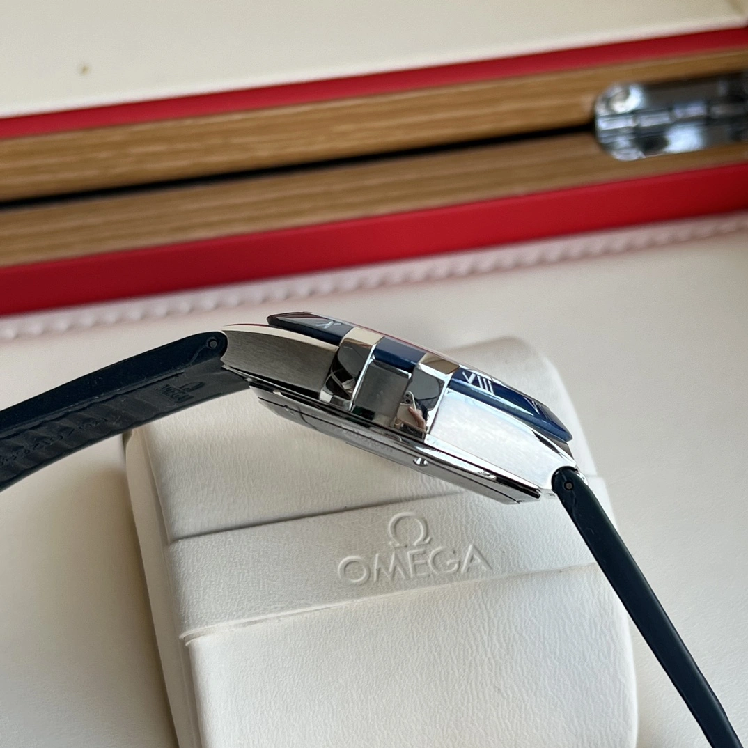 1:1 copy OMEGA Watches
