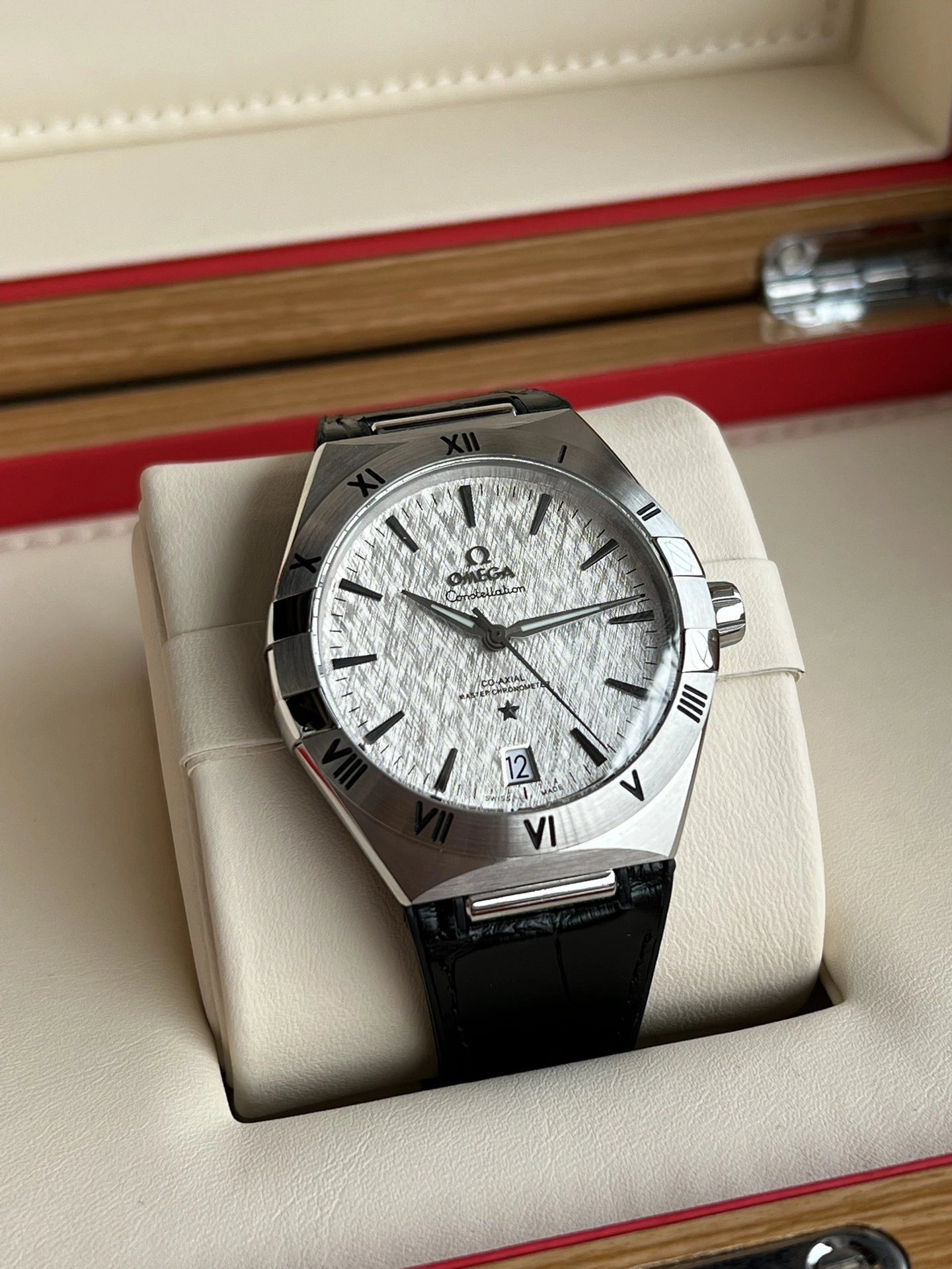 Official OMEGA Watches