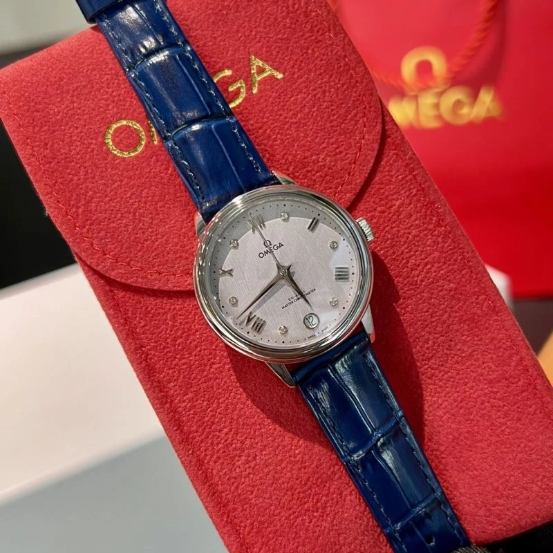 Indistinguishable OMEGA Watches