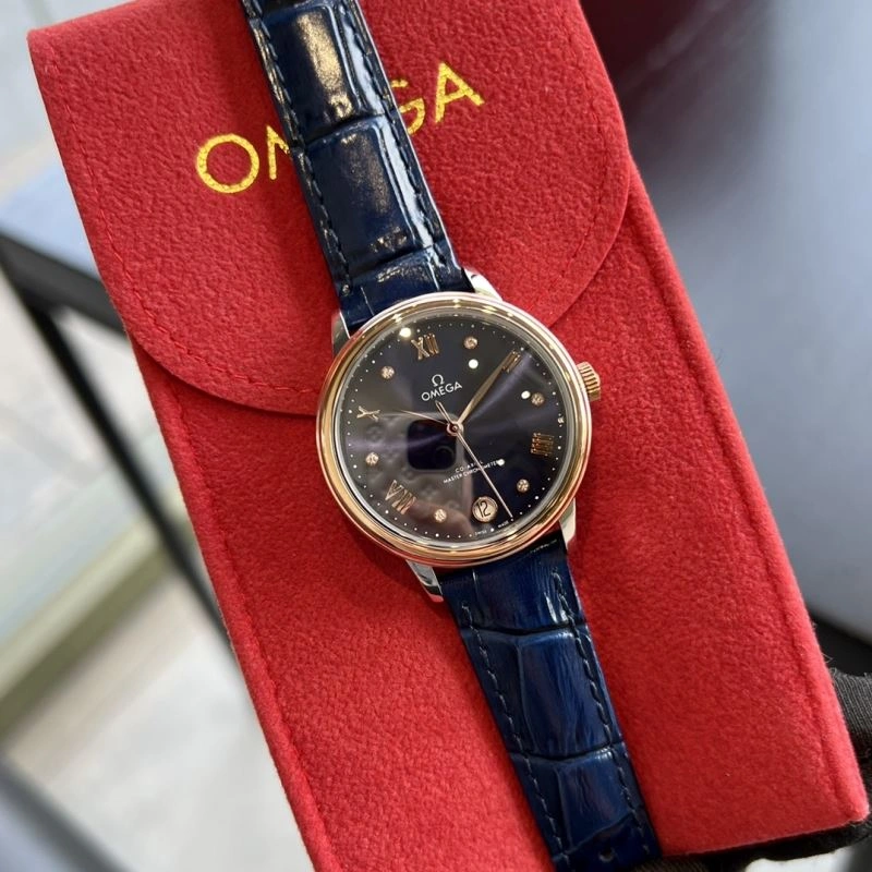 Indistinguishable OMEGA Watches